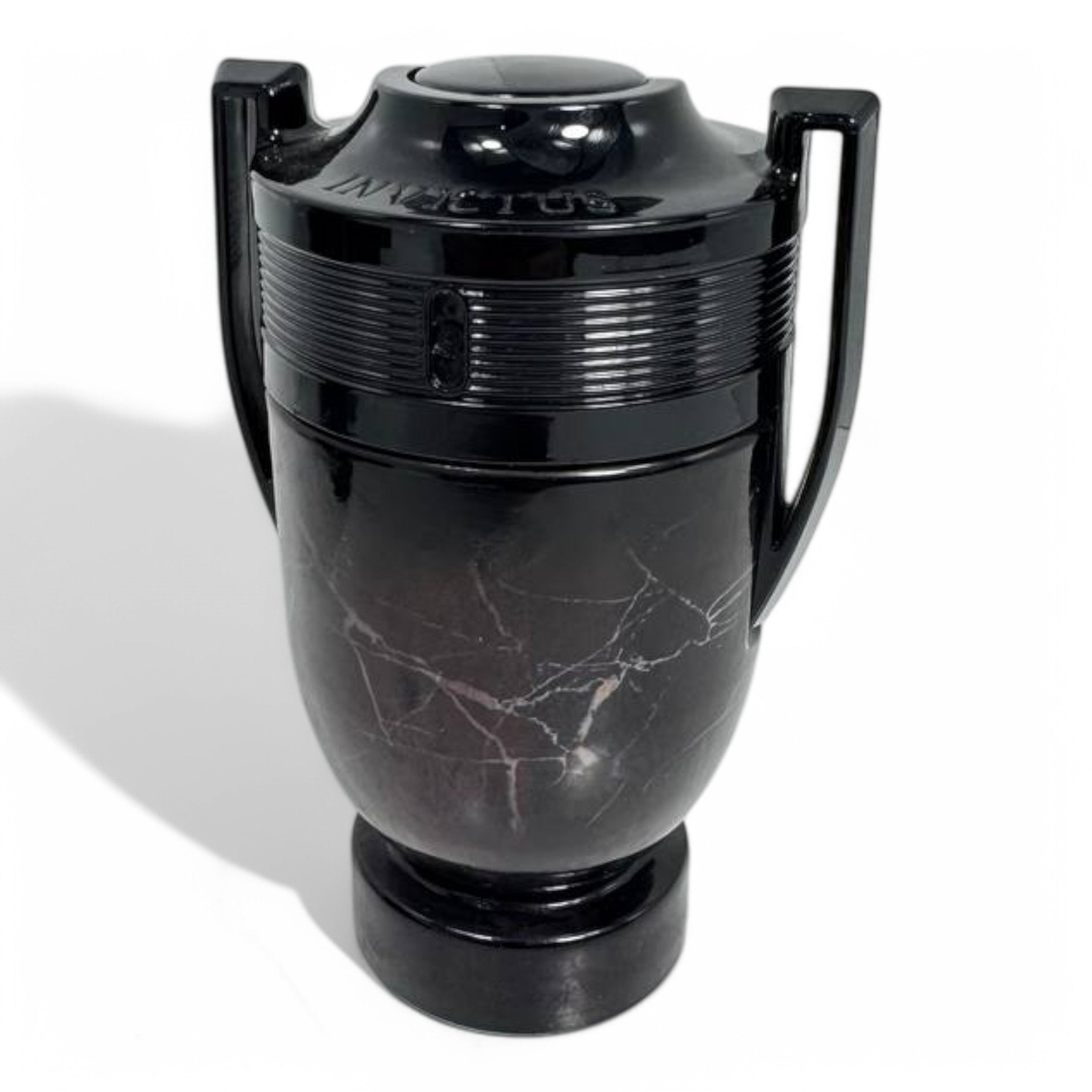 Paco Rabanne Invictus Onyx – 100ml (Outlet, No Box) – MASTERPIECE